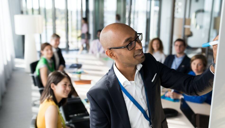 Lift maintenance | Services for Lifts, Escalators and Doors - KONE ...